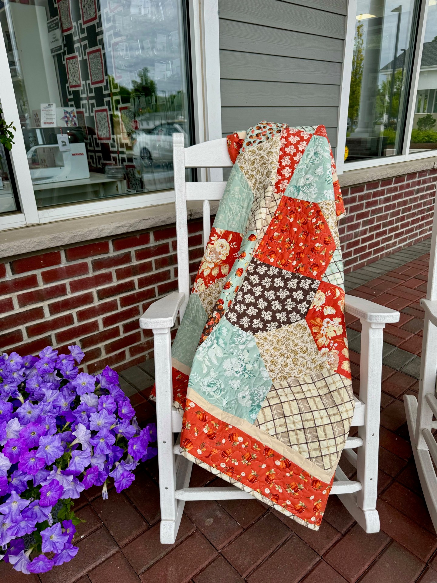 Free quilt pattern for Autumn Squared Quilt