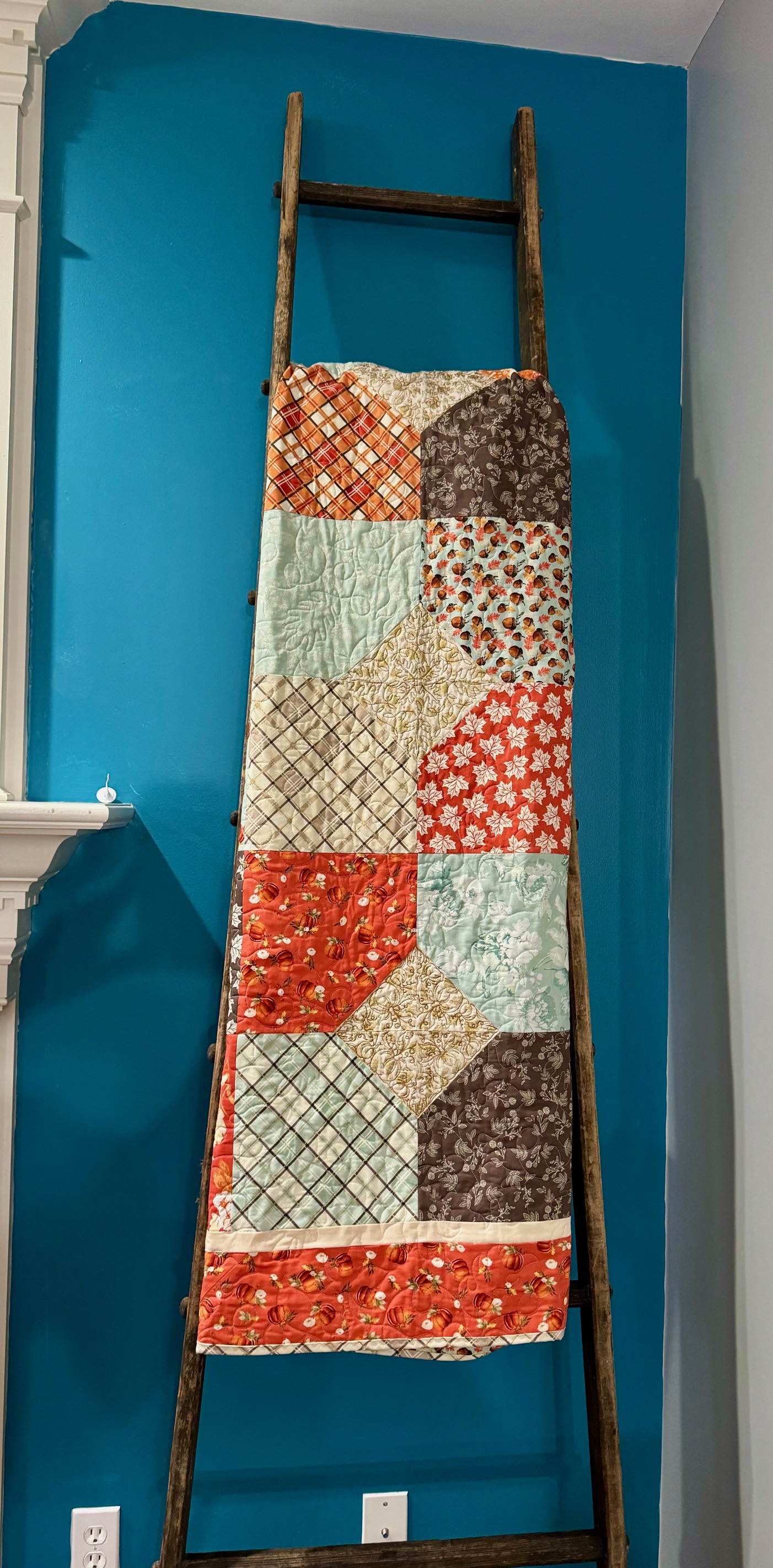 Free quilt pattern for Autumn Squared Quilt